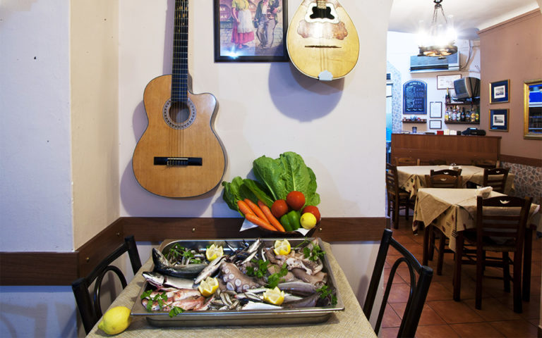 triantafilo-tis-nostimias-012 - Greece Is