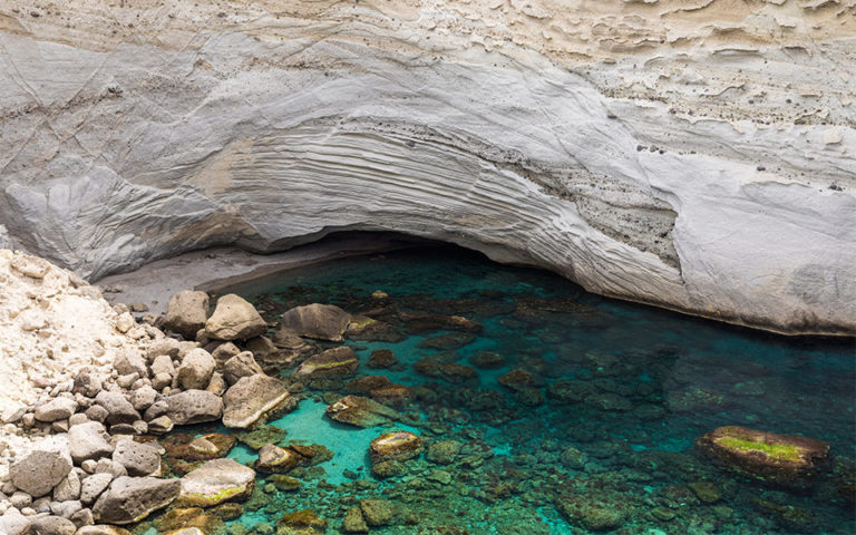 15-cave-sykia-milos - Greece Is