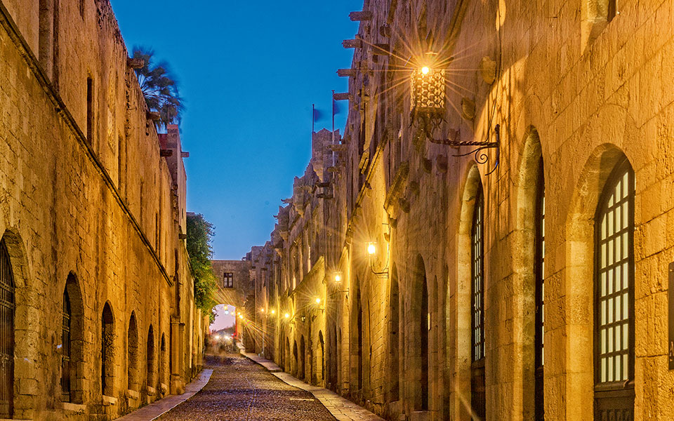 001-dromos-twn-ippotwn-01-+++++ - Greece Is