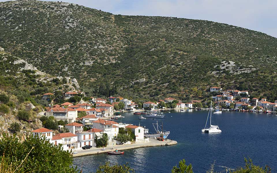 shutterstock_86565646_trikeri - Greece Is