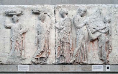 Peplos_Parthenon-Frieze - Greece Is
