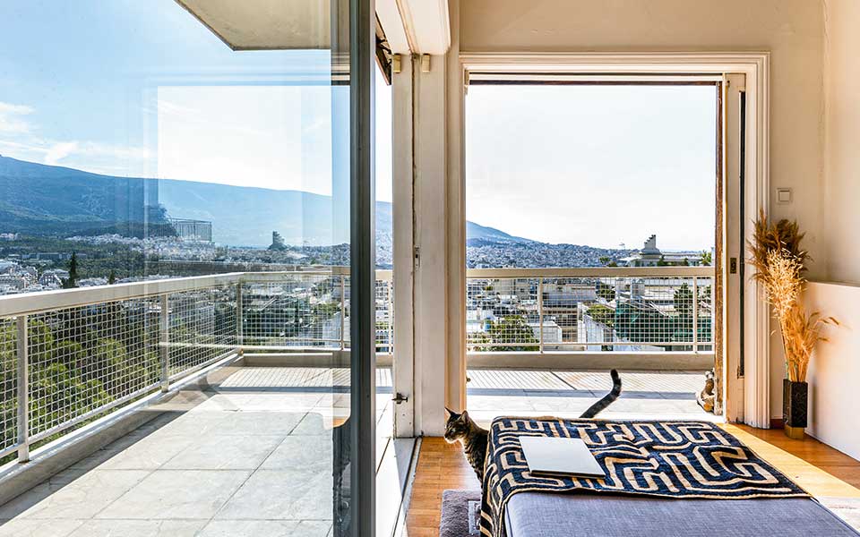 The Balconies of Athens: Outdoor Living and Urban Identity - Greece Is